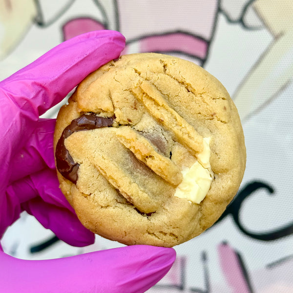 Triple Choc Deluxe Cookie – A Slice of Jodie