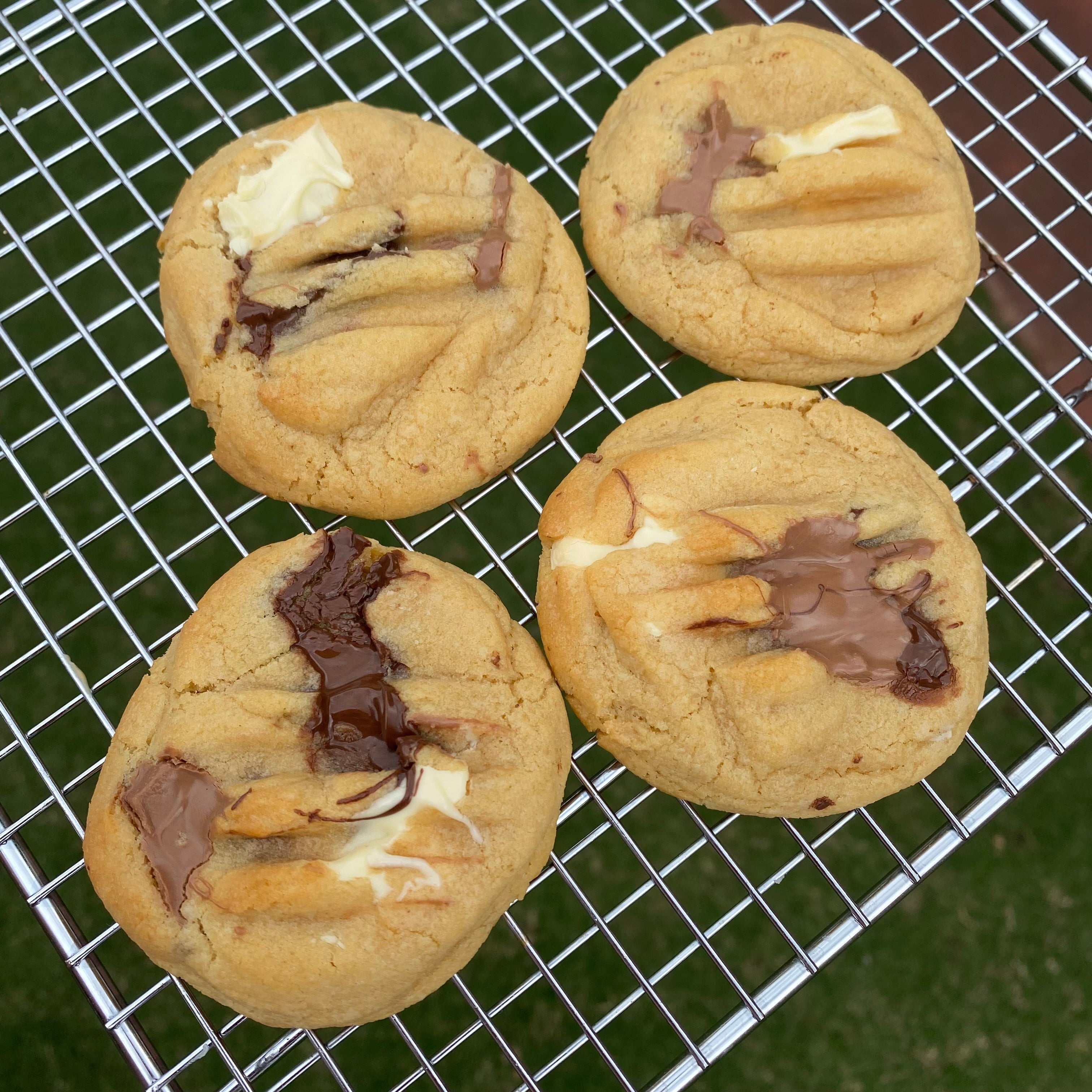 Triple Choc Deluxe Cookie – A Slice of Jodie